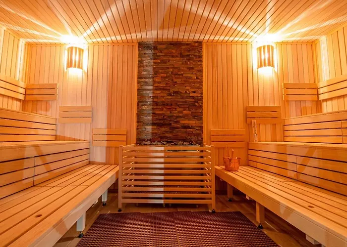 WELLNESS HOTEL JASON, VRSATSKE PODHRADIE